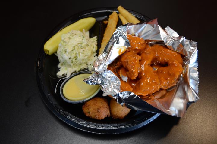 Swamp John's Restaurant & Catering - Seafood Market - Muscle Shoals, AL